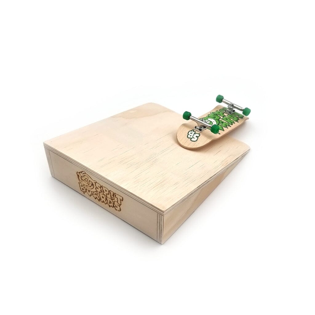 Fingerboard Kicker (Wooden Ramp) – SPITBOARDS FINGERSKATE